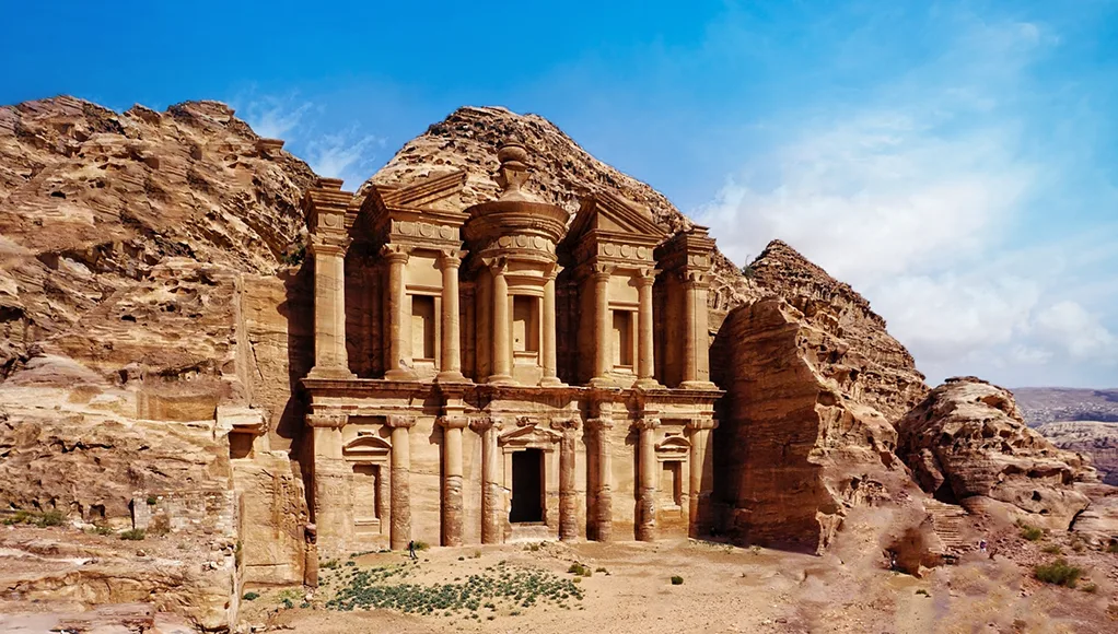 Top 10 Countries to Visit Near Dubai